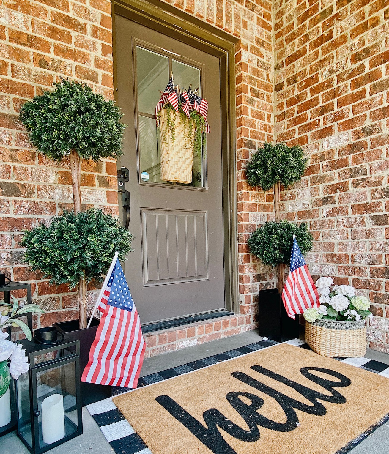 DIY Patriotic Door Basket | She Gave It A Go