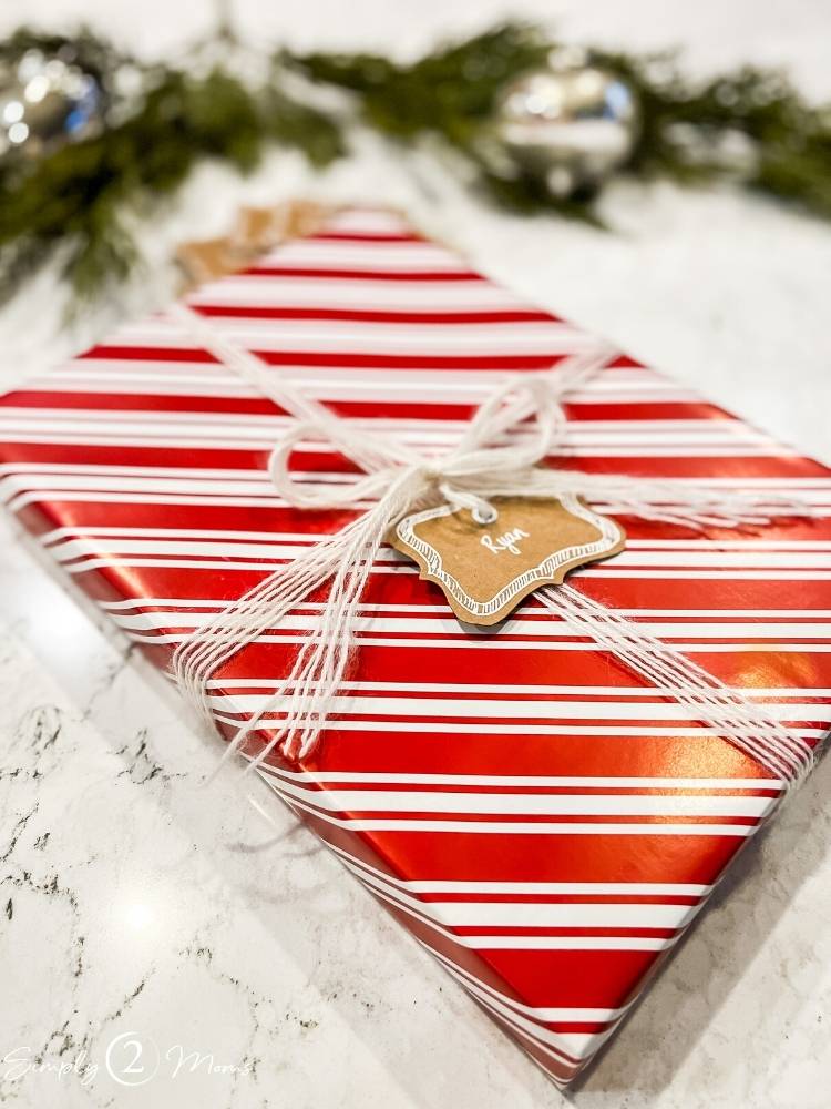 9 Amazing Holiday Gift Wrap Ideas (To Try In 2022) | She Gave It A Go