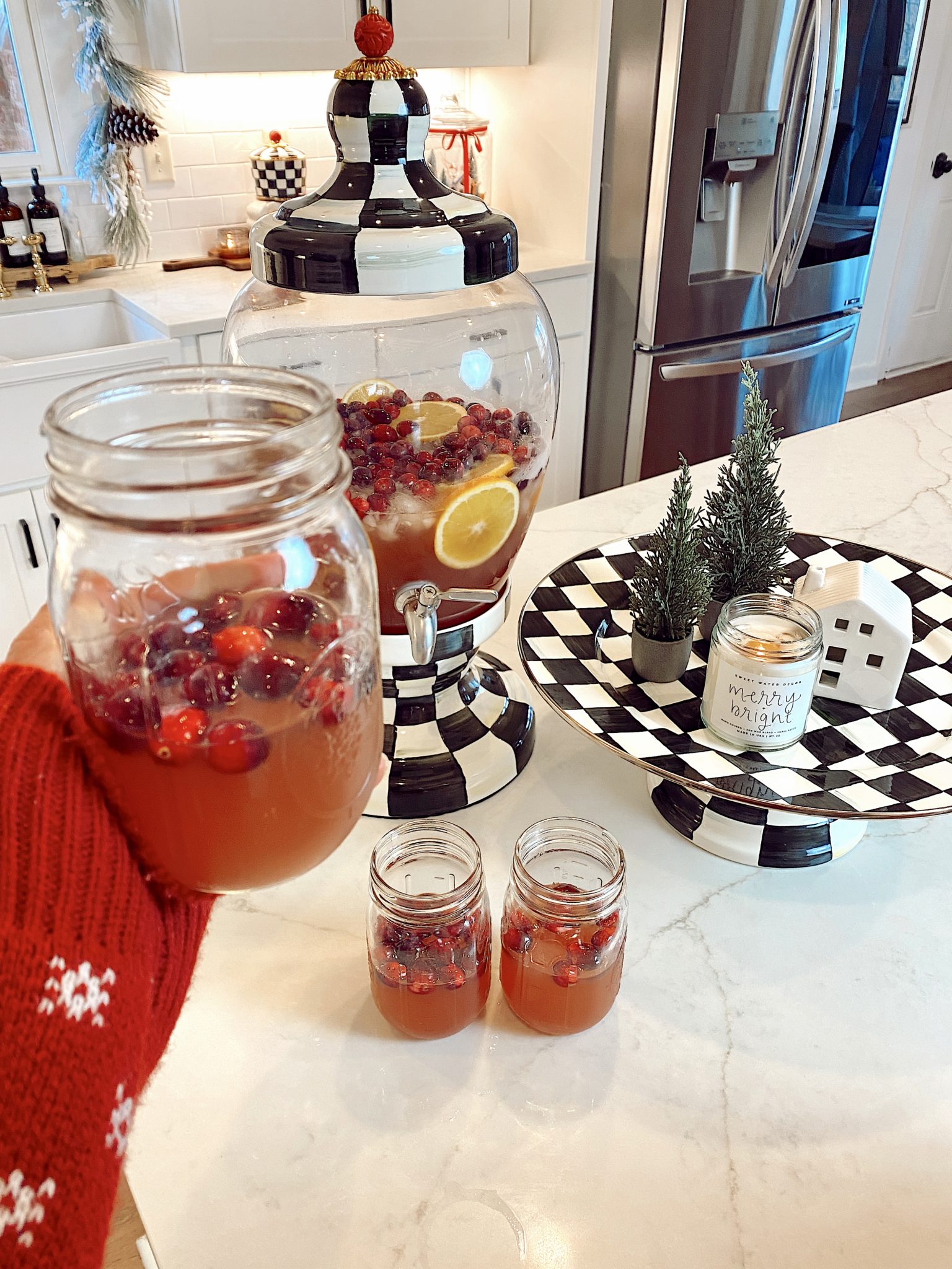 Welcome Home Saturday: Holiday Home And Decor | She Gave It A Go