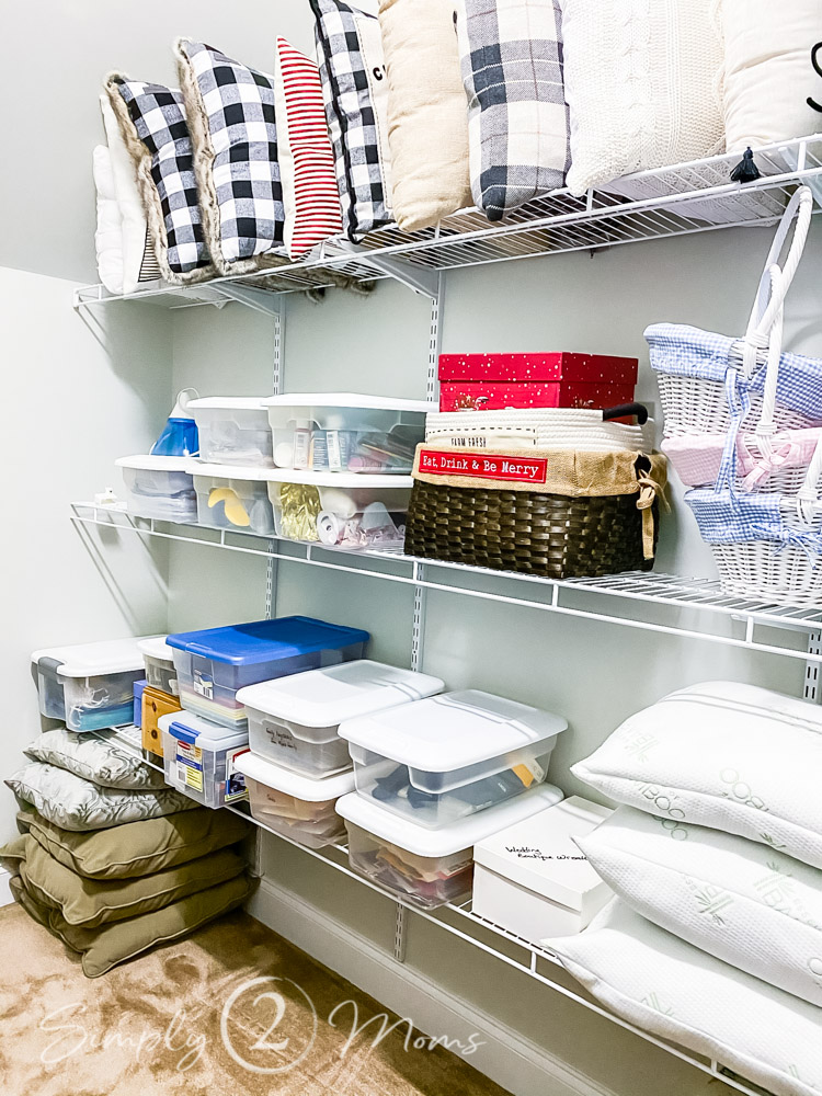 Transitioning To Winter Decor After Christmas: 12 Best Tips | She Gave ...