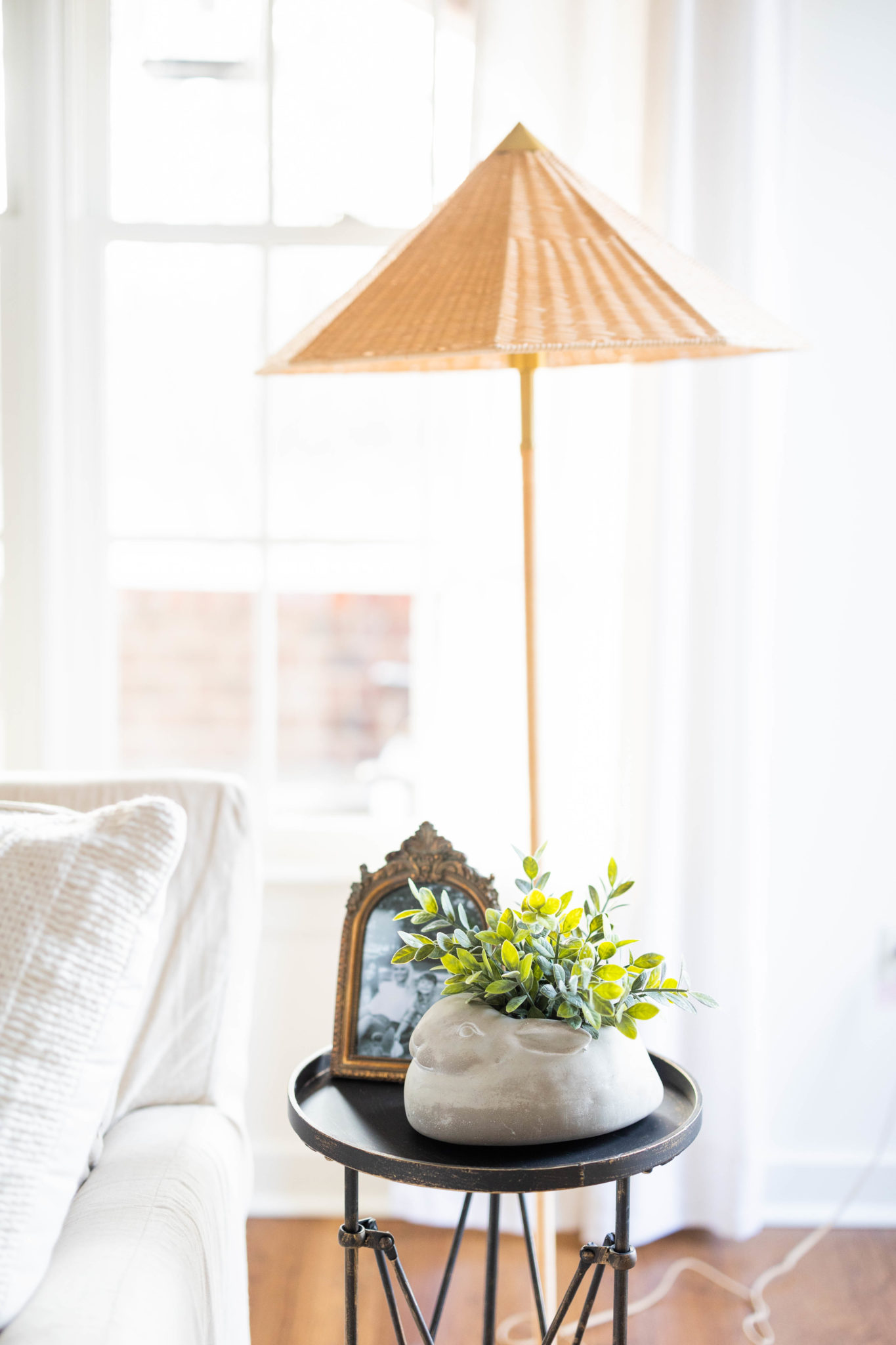 30+ Spring Decor Ideas to Refresh Your Home: Welcome Home Saturday ...